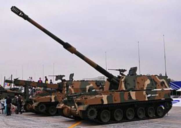 Made in Gujarat Howitzer: Indian Army to Receive First Batch of Desi ...