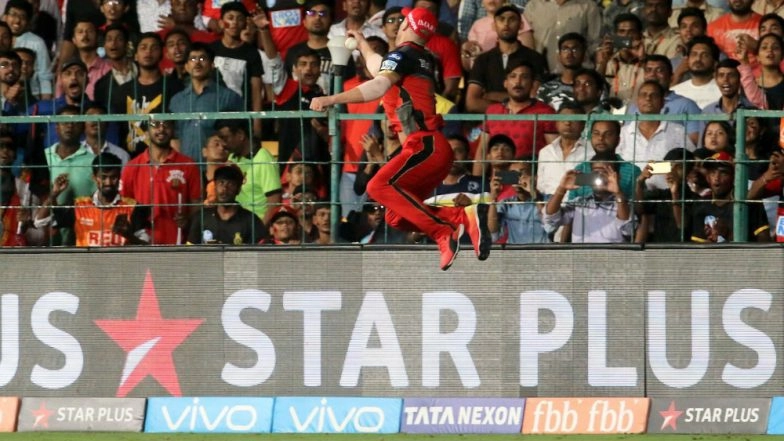 AB de Villiers Superman Catch Against SRH, IPL 2018: Watch Video of RCB ...