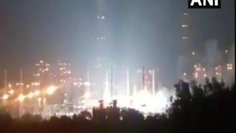 Massive Fire at Uttar Pradesh's Anpara Thermal Power Station | 🇮🇳 LatestLY