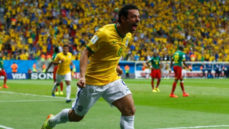 Manchester United Signs Brazilian Midfielder Frederico Rodrigues | ⚽ ...