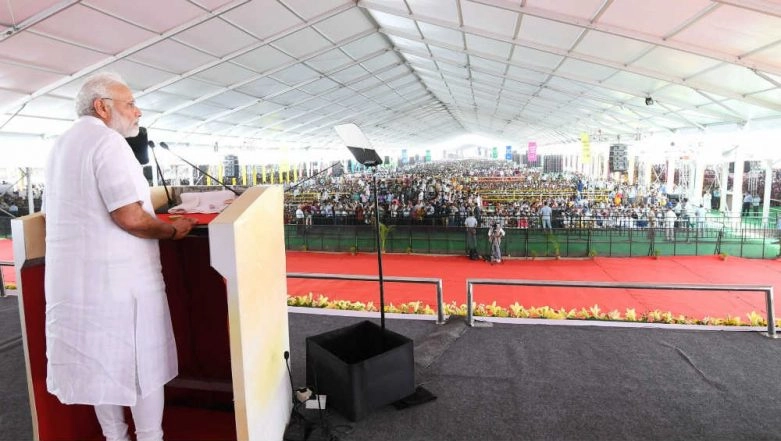 No Black Cloth at Narendra Modi's Jaipur Rally; Suspicious People With ...