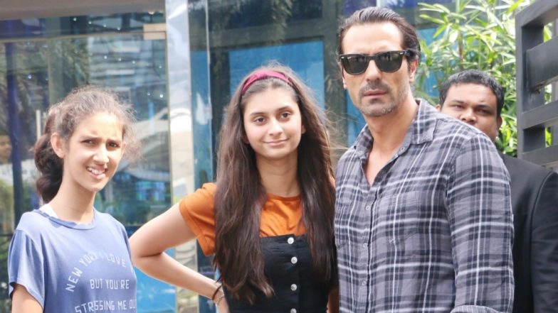 Arjun Rampal's Day Out With Daughters Myra and Mahikaa Is Too Cute To ...