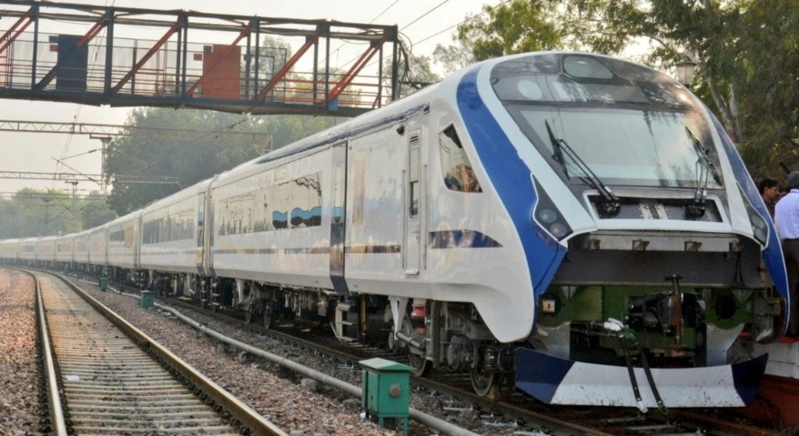Indian Railways' Train 18: First Trail Run on Moradabad-Saharanpur ...