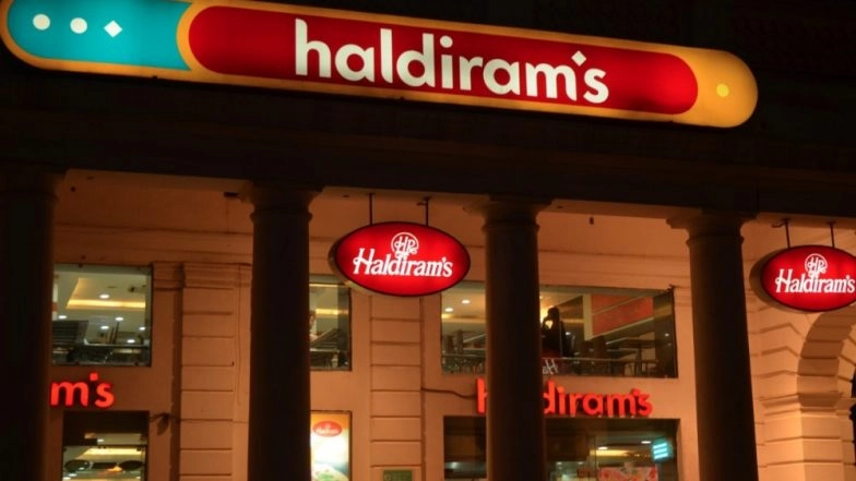 Income Tax Raids Haldiram’s Owner’s Home in Kolkata; Seizes Rs 10 Crore ...