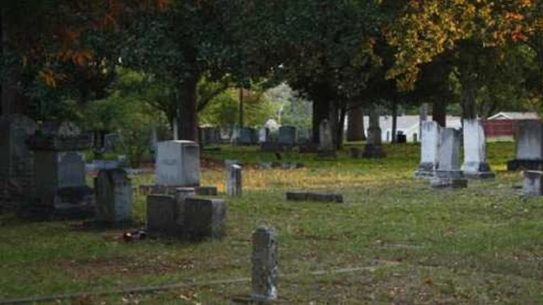 Ayodhya: Hindus Gift Burial Ground to Muslims in Faizabad | LatestLY