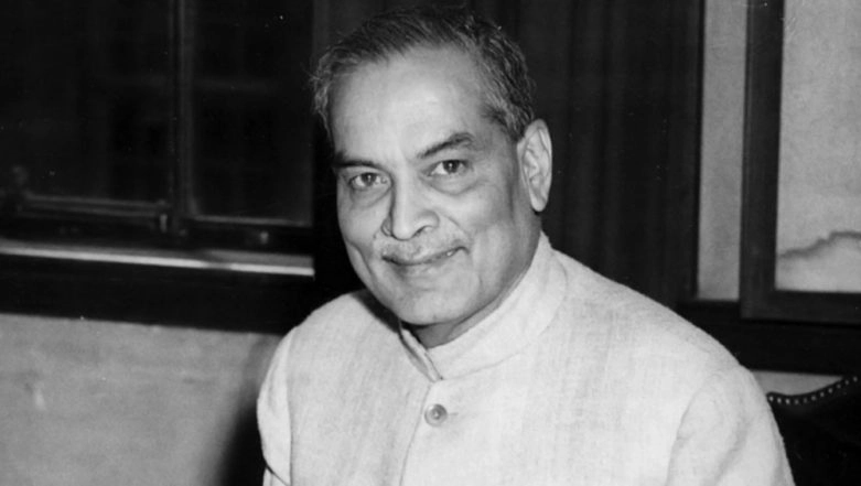National Doctors' Day 2020: Interesting Facts About Dr Bidhan Chandra ...