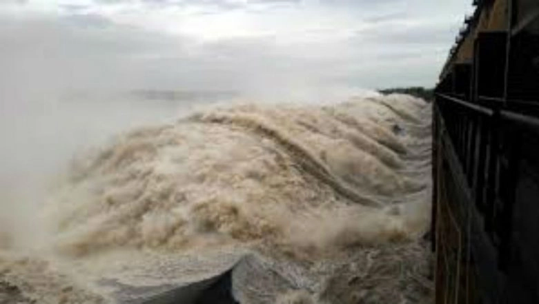 India Releases Water From Alchi Dam, Creates Flood Scare in Pakistan ...