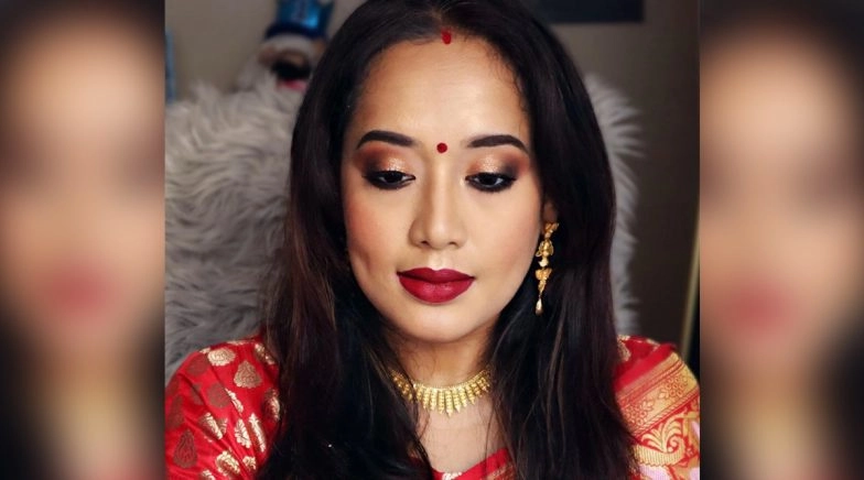 Durga Puja 2019 Makeup Ideas: Go From Girl-Next-Door to Goddess With 3 ...