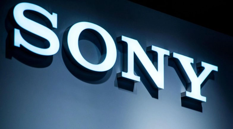 Sony Introduces New Premium Compact Camera in India At Rs 97,000 ...
