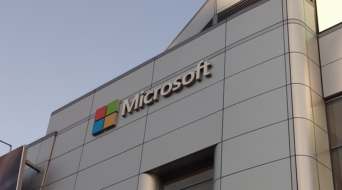 Technology News | Microsoft Unveils New Supercomputer to Train Large AI ... Technology News | Microsoft Unveils New Supercomputer to Train Large AI ...