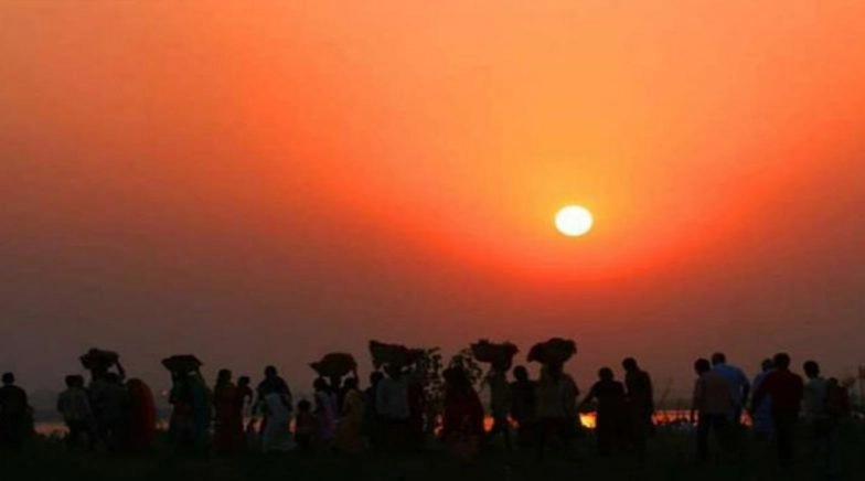 Chhath Puja Parva 2019 Sunrise and Sunset Timings: Know Sandhya Arghya ...