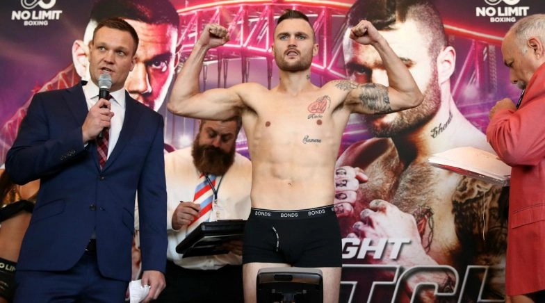 Australian Boxer Dwight Ritchie Dies While Sparring With Michael Zerafa ...