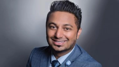 Roy Fernandes Wins Applauds for Distributing Face Masks and Hand Gloves ...