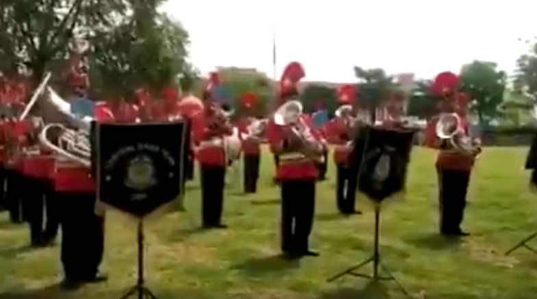 CRPF Band in Haryana's Gurugram Spreads Awareness Through 'Corona Ko ...