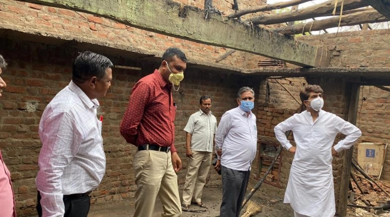 Pinakin Shukla Helps the Family Whose House was Destructed Due to Gas ...