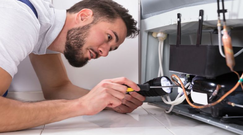 My Fridge Broke Down – What Should I Do? | 🛍️ LatestLY