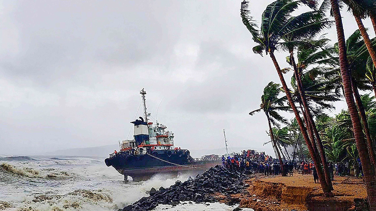 Agency News | Cyclone Nivar Likely to Turn Very Severe, to Cross Tamil ...