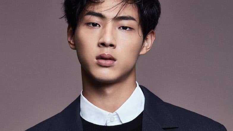 Kim Ji Soo Accused Of Sexual Assault After Filming Himself Having Sex In A School Bathroom