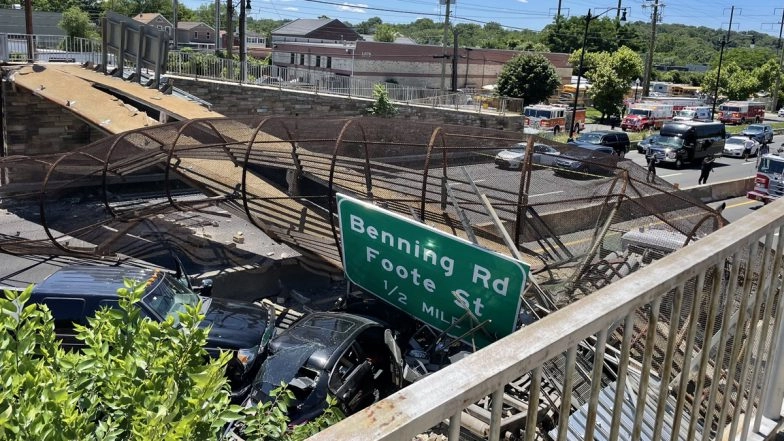US: Six People Injured in Washington Pedestrian Bridge Collapse | 🌎 ...