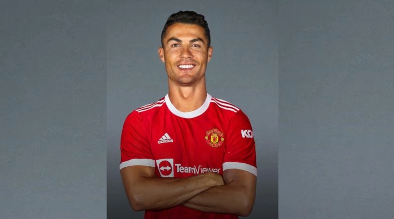 Manchester United Confirm Cristiano Ronaldo Signing, CR7 Signs Two-Year ...