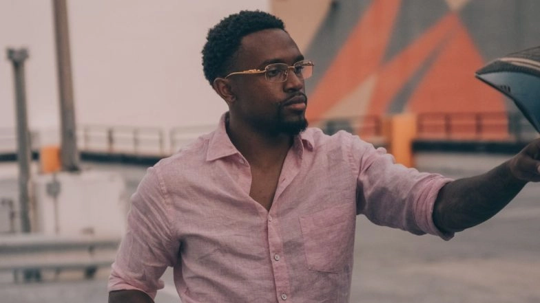 Be Your Own Boss And Create Your Own Destiny - Darius | 🛍️ LatestLY