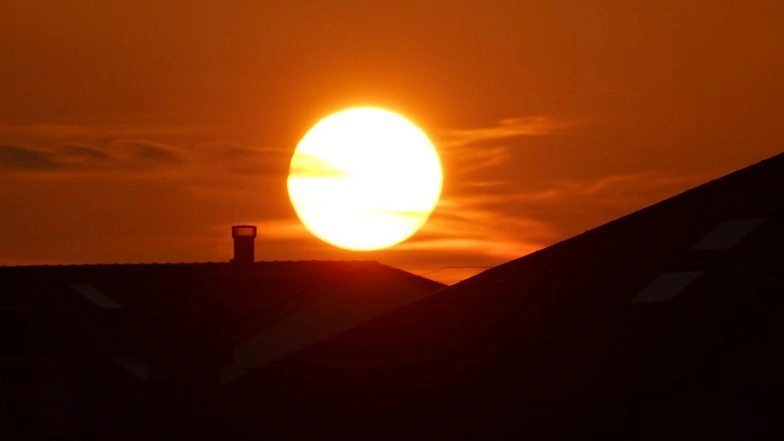 Sun Fires Significant Solar Flare, Can Disrupt Earth's GPS Signals ...