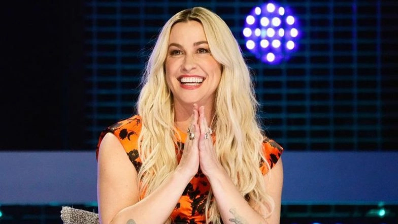 Relatable: Alanis Morissette to Make Comedy Series Inspired by Her Life ...