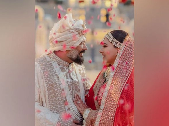 Entertainment News | Luv Ranjan-Alisha Vaid's Wedding Pictures Look ...