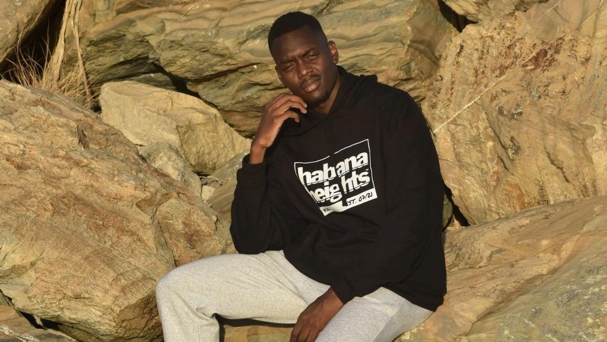 Lifestyle News | Luck Bob – Does Luck Make Him Popular or His Trick ...