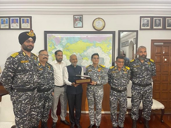 India News | Indian Navy Receives First-ever Fully Indigenous AK-630 ...