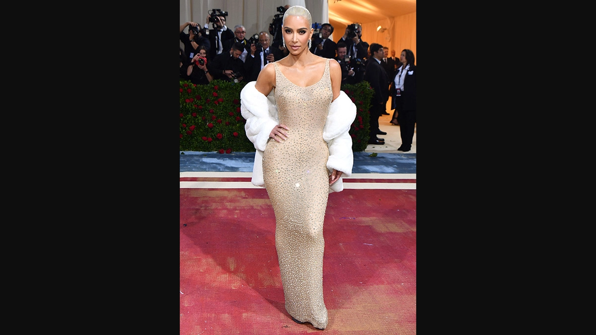 Kim Kardashian Birthday: 7 Most Iconic Looks of the Kardashian Beauty ...
