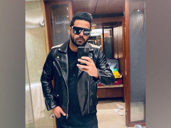 Entertainment News | Punjabi Singer Alfaaz Hospitalised After Being ...