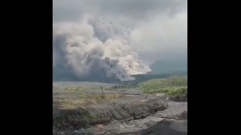 Video: Semeru Volcano Erupts in Indonesia, Residents Evacuated From Two Nearest Villages ...