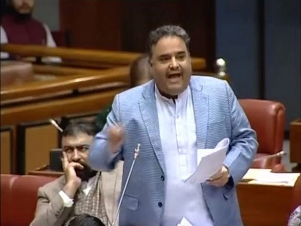 World News | Pak Senator Raises Issue of Hinglaj Mata Mandir in ...