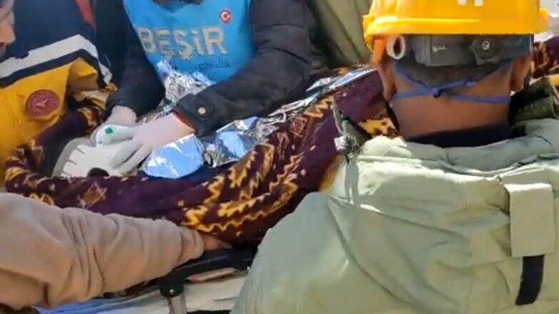 Earthquake In Turkey Ndrf Team Rescues 6 Year Old Girl From Debris In