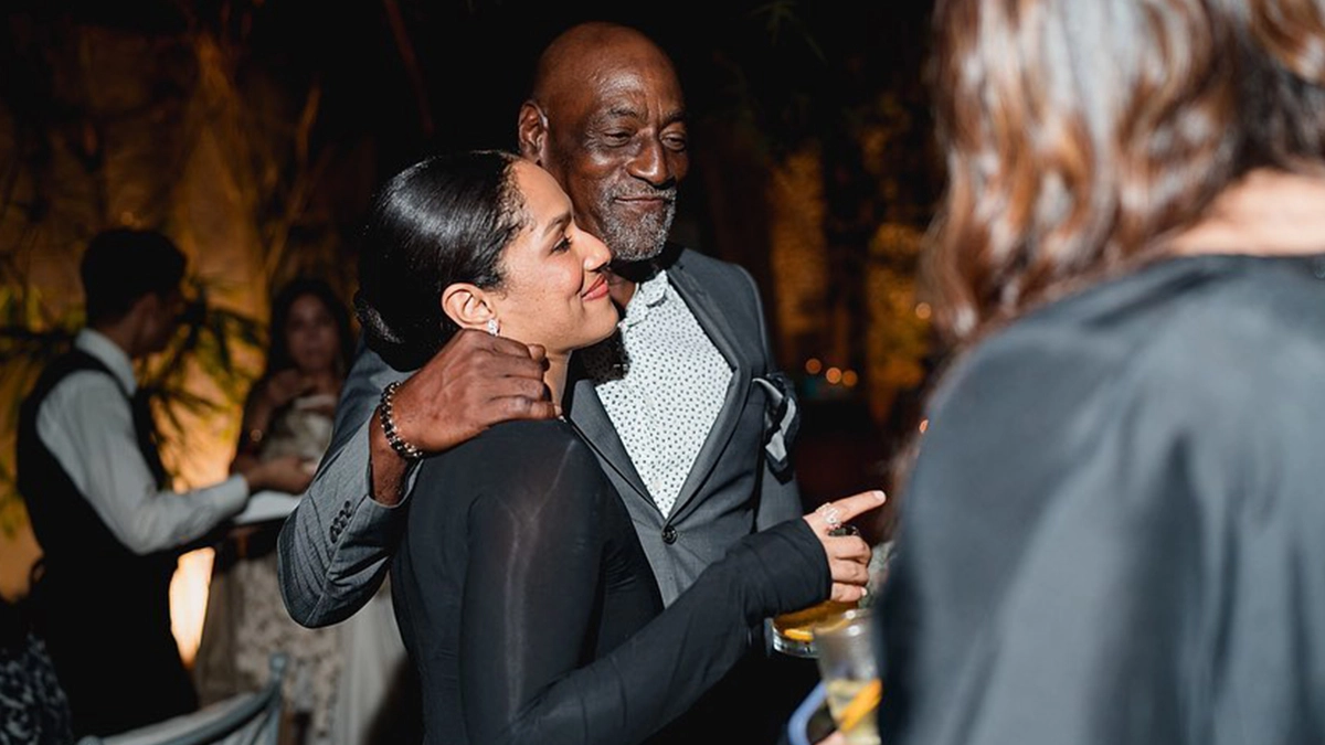 Agency News | Masaba's Birthday Wish for Dad Viv Richards is All Things ...