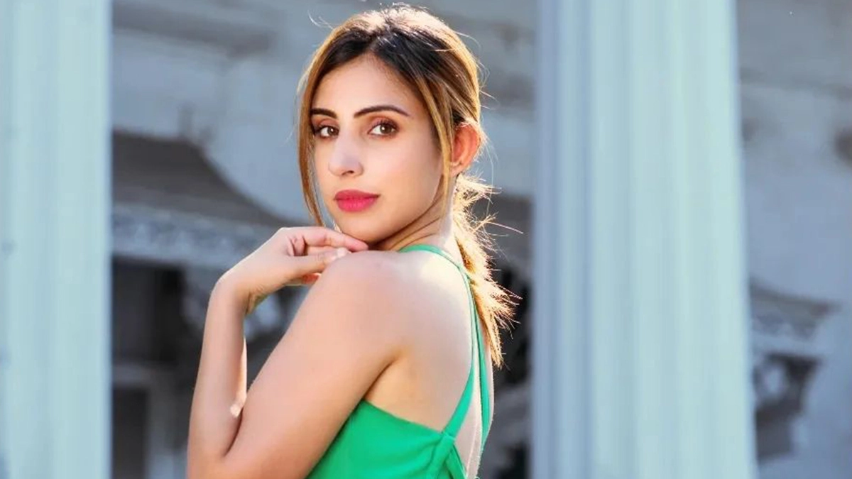 Bollywood News | Actor Simaran Kaur Shares Her Shooting Experience In ...