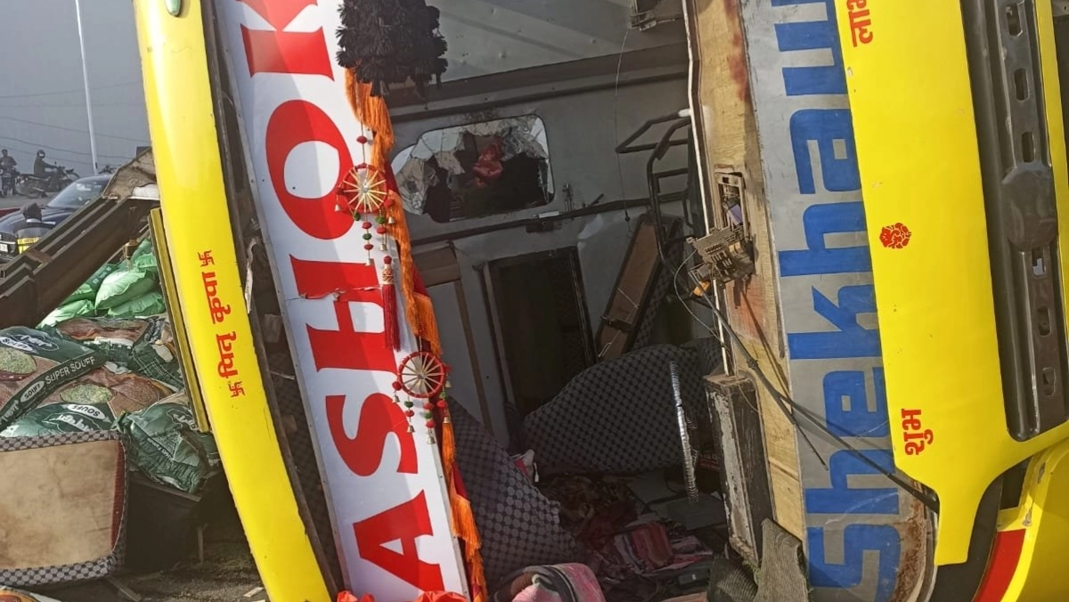 Agency News | Private Bus Carrying 50 Passengers From Ajmer Overturns ...