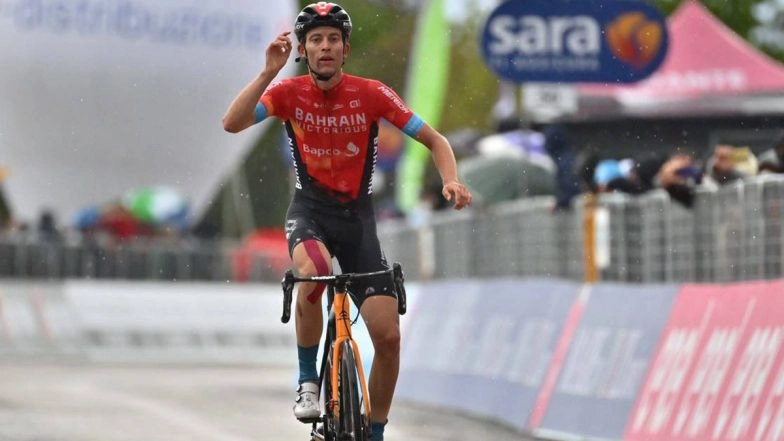 Gino Mader Dies at 26: Swiss Cyclist Passes Away Following Tour de ...