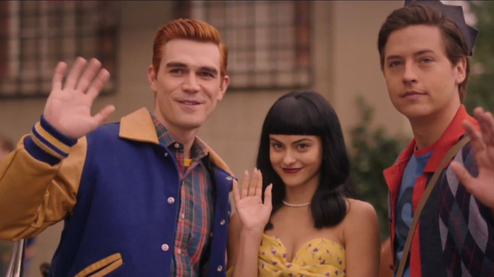 Hollywood News Riverdale Finale Revealed Archie Betty Veronica And