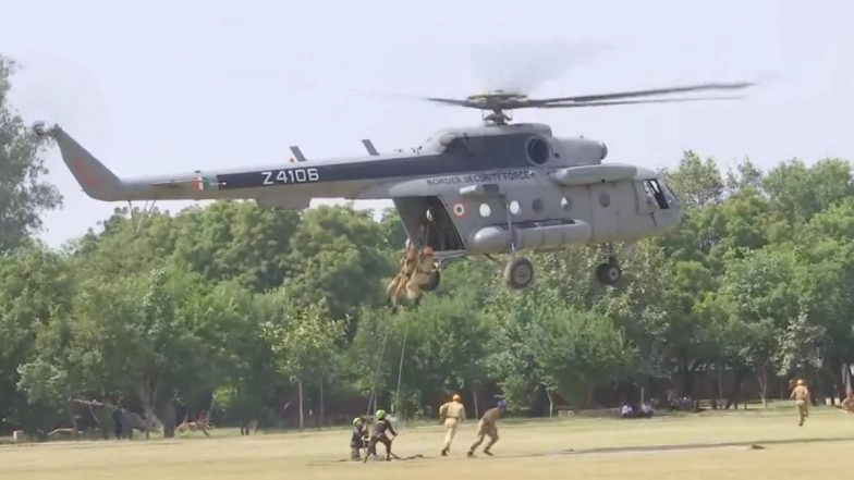 G20 Summit 2023: Delhi Police Conducts Helicopter Slithering Exercise ...