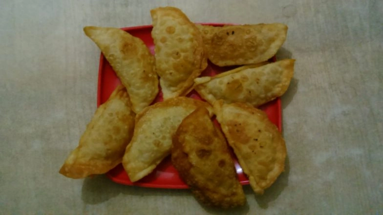 Karanji Ingredients and Recipe for Ganeshotsav 2023: How To Make ...