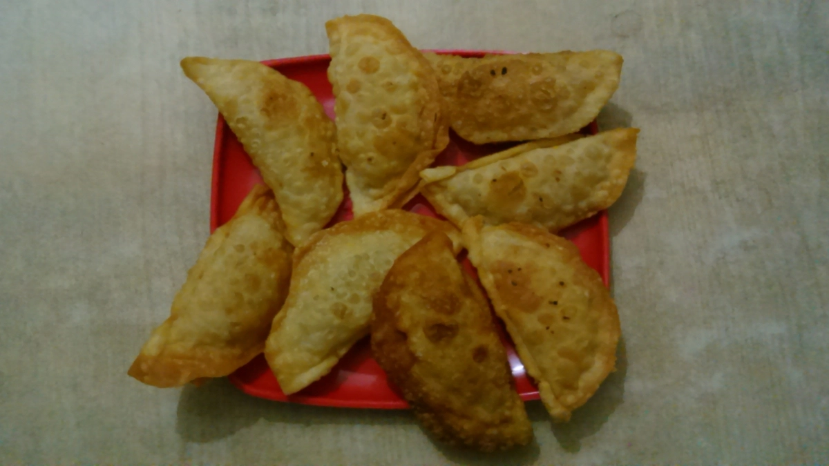 Food News | How To Make Karanji Mithai To Offer As Bhog to Lord Ganesha ...