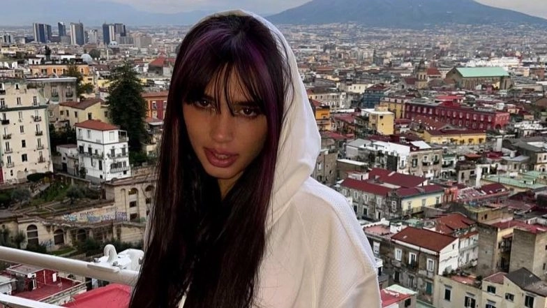 Italian Model Emy Buono Quits OnlyFans To Become a Nun After Boyfriend ...