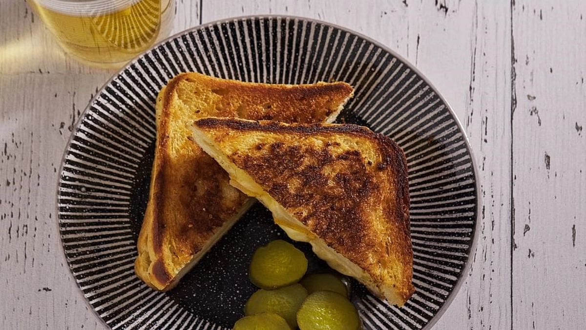 National Cheese Toast Day 2023: From Classic Cheese Toast to Mushroom ...