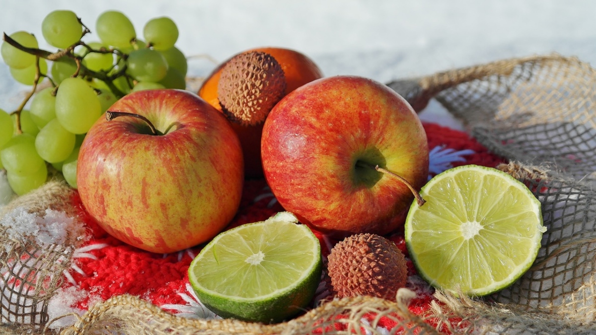Food News | From Apples to Dates; These Seasonal Winter Fruits That ...