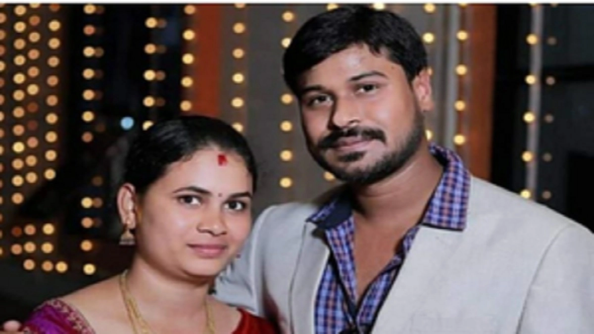 India News | Karnataka Man Laces Food With Cyanide To Kill Wife After She Objects to Affair | 📰 ...