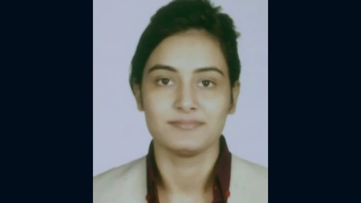 India News | Know About Gangster Ravi Kana’s Girlfriend Whose Rs 100 ... India News | Know About Gangster Ravi Kana’s Girlfriend Whose Rs 100 ...