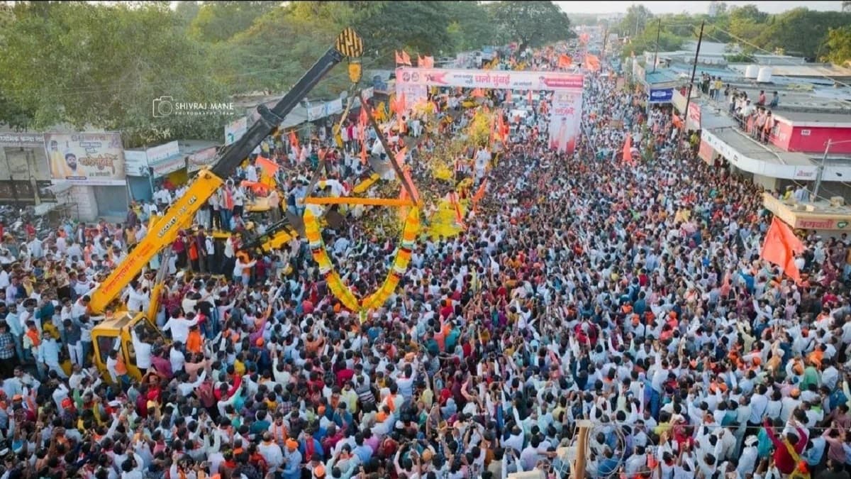 Agency News | Maratha Agitation Cases, Dhangar Quota, Delayed Rail Line ... Agency News | Maratha Agitation Cases, Dhangar Quota, Delayed Rail Line ...