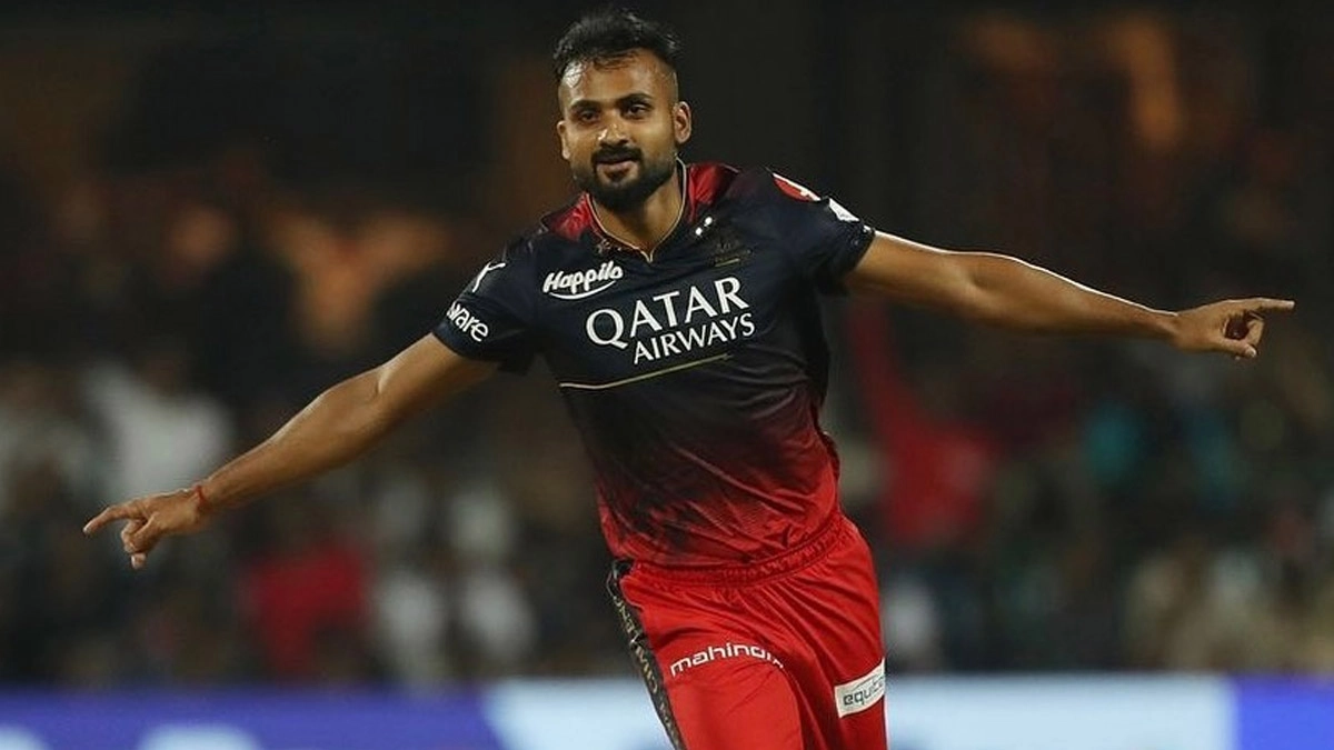Cricket News | Who is Akash Deep? Quick Facts About Fast Bowler Who ...